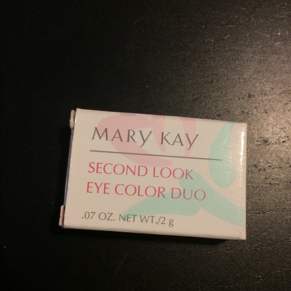 Mary Kay | Makeup | Mary Kay Backstage Blue 2nd Look Eye Color Duo ...